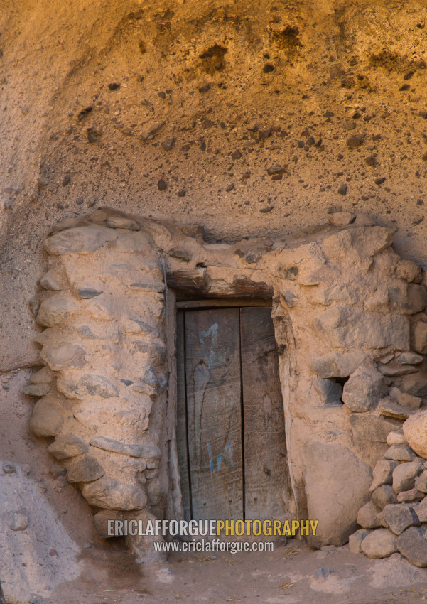 ERIC LAFFORGUE PHOTOGRAPHY - troglodyte village, Kerman province ...